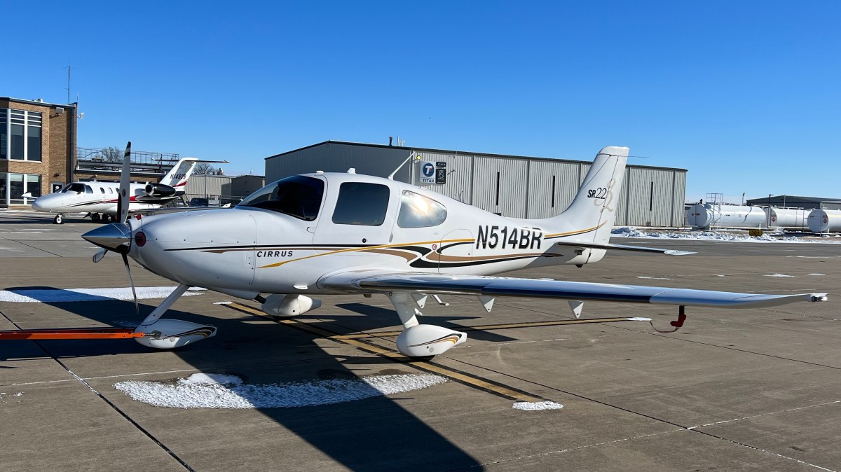 Ferrying a Cirrus SR22 from Texas to Iowa – Havens Aero